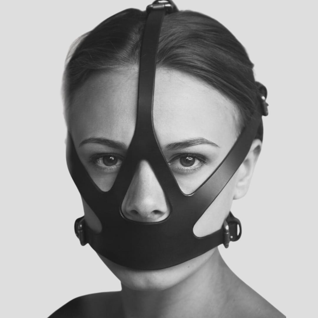 HANDMADE SMOOTH REAL LEATHER WEB MASK– Darkshadow Leathers